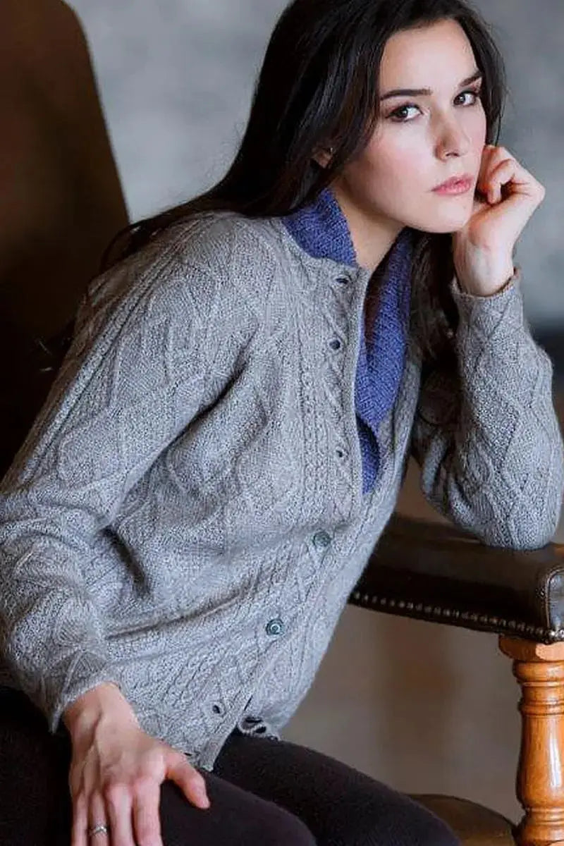 Mena Woman Cardigan Qiviuk, Merino & Silk | Experience the Nature of Luxury