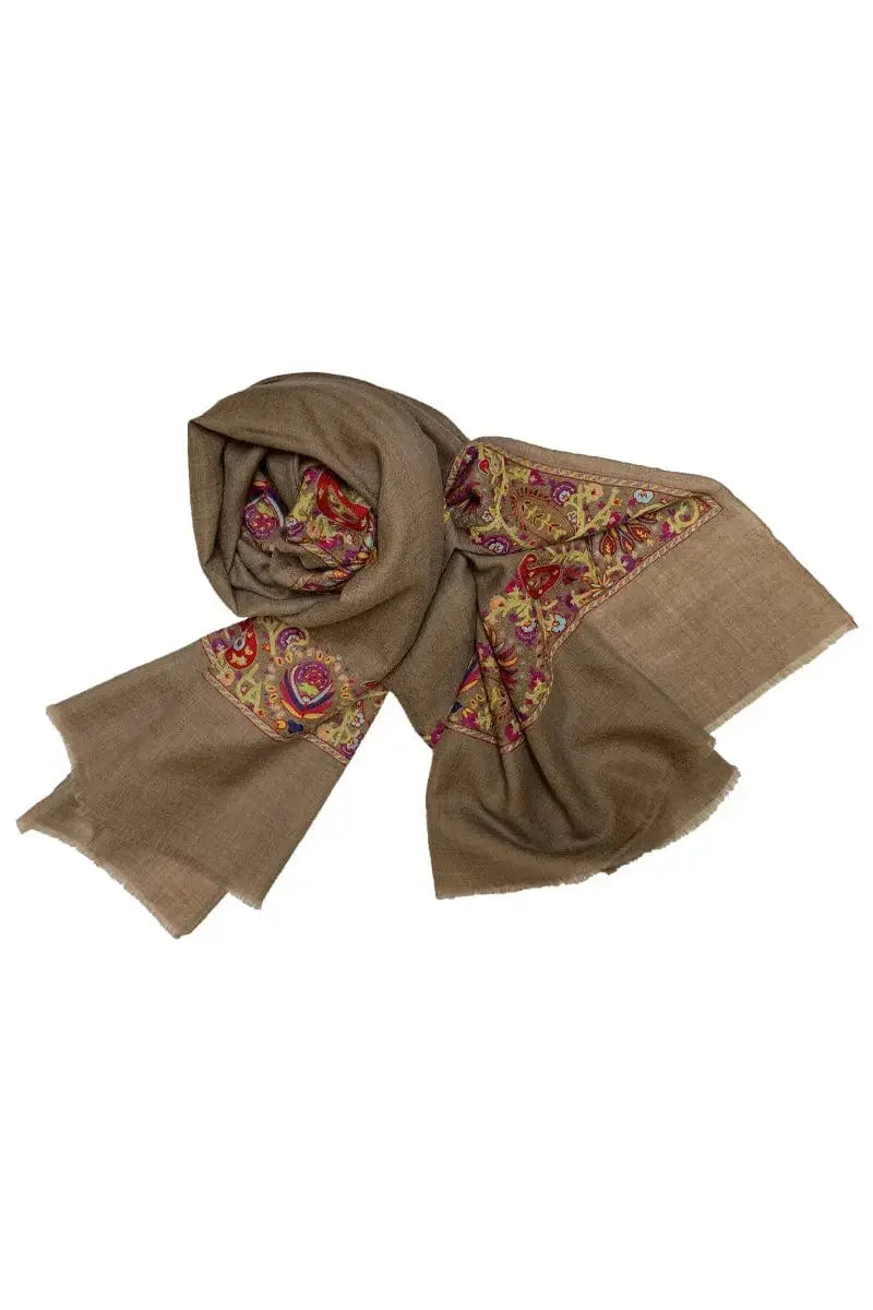 Mohini Embrodery Shawl Qiviuk | Experience the Nature of Luxury