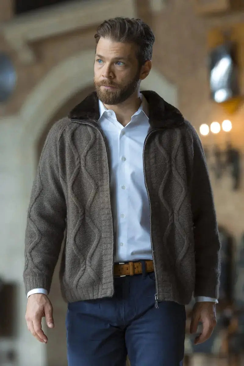 Aron Men's Cardigan 100% Pure Natural Luxurious Qiviut